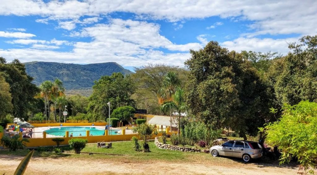 El Hotel – Hotel Piscina Catarnica